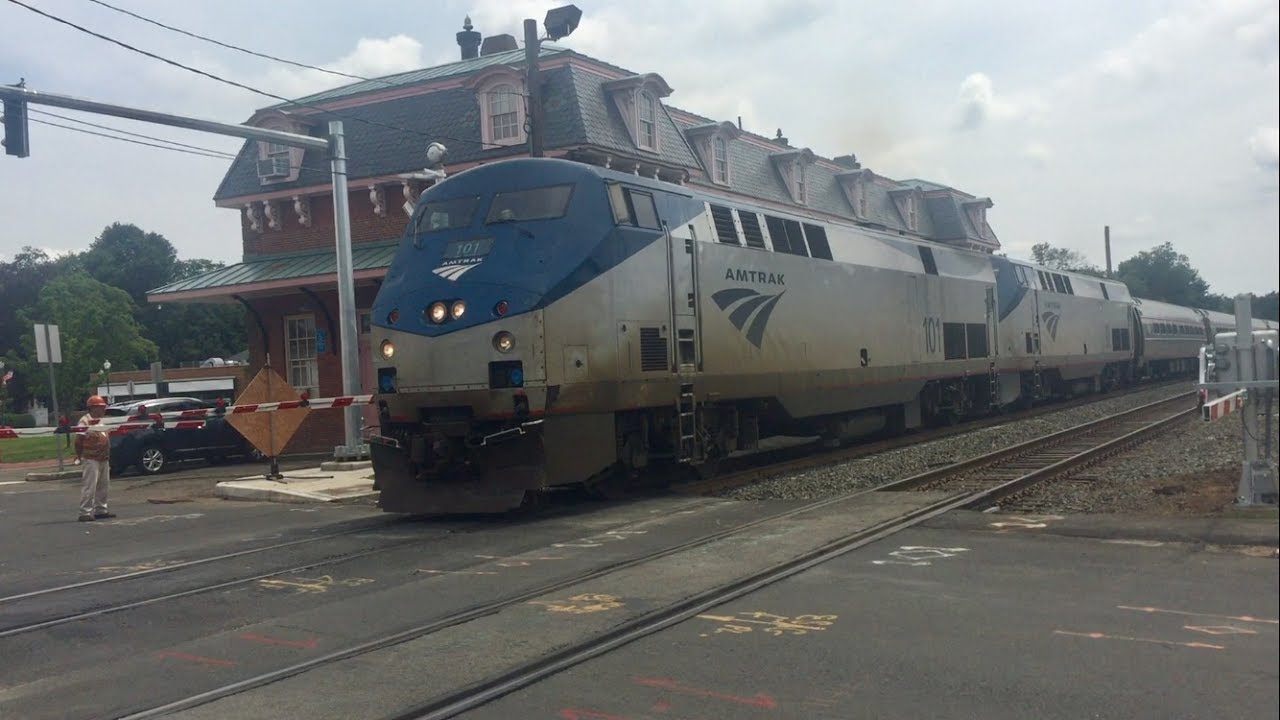 Rare Amtrak Vermonter with "American View" Theater Car!!! (Also Thanks ...