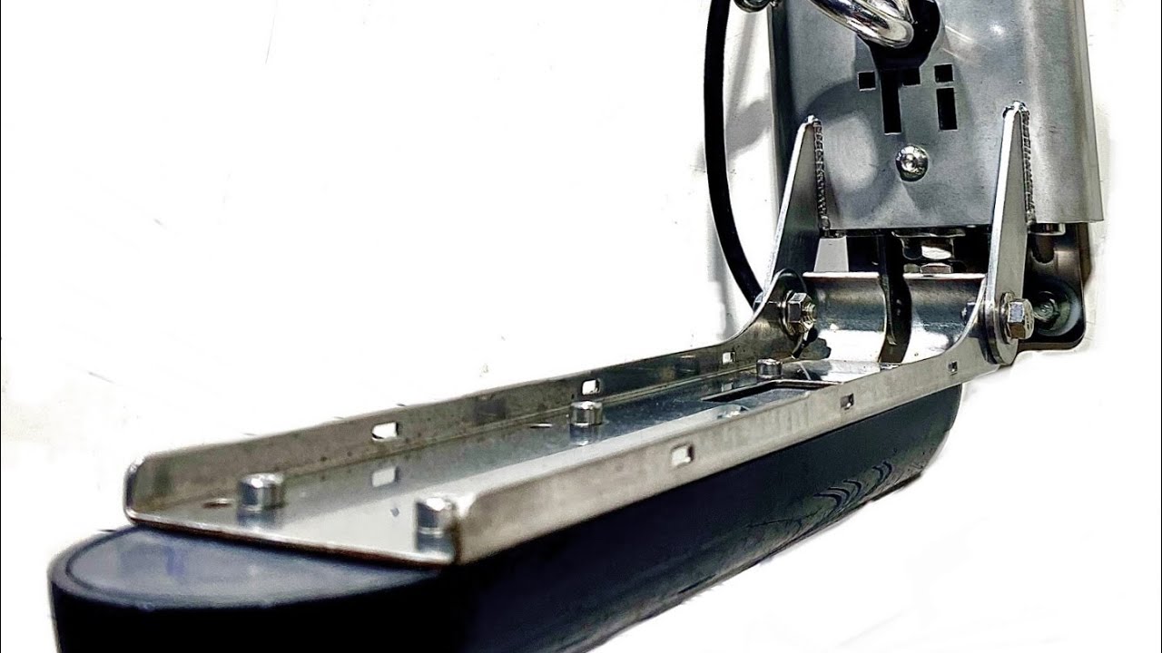 Be able to lift and adjust the height of your original Lowrance transom ...