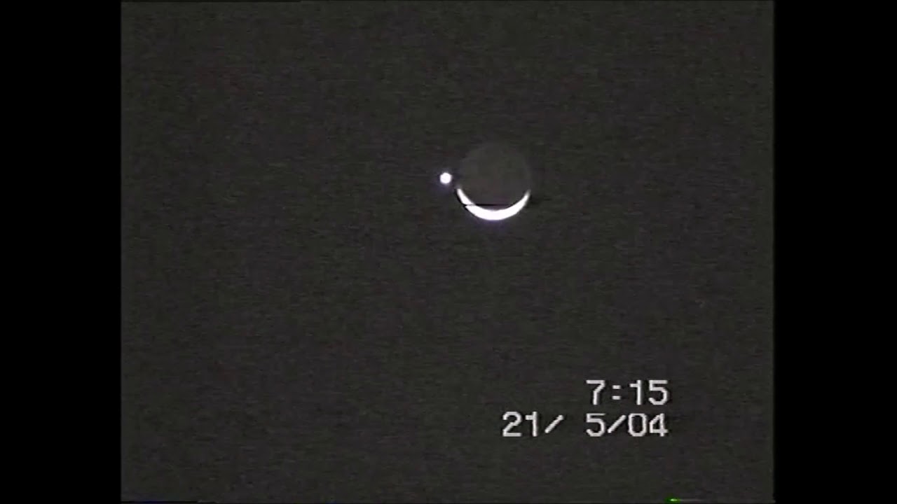Mercury with Moon May 2004 Srirangapatna - YouTube