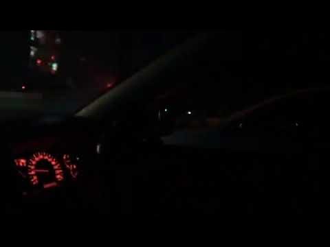 Toyota Runx Rsi vs Toyota Runx Rsi - 2zzge heaven - YouTube