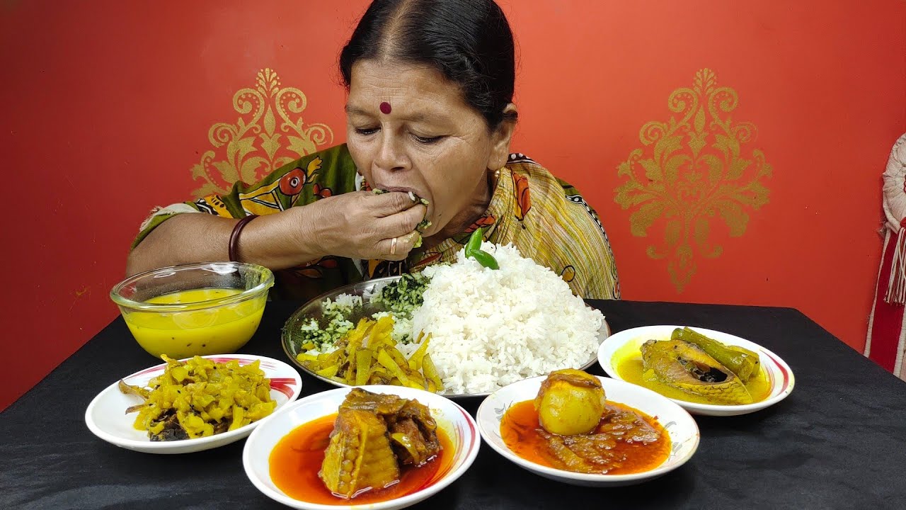 BIGBITES,EATING RICE WITH KHARKOL PATA BATA,DUCK EGG CURRY,SANKAR ...
