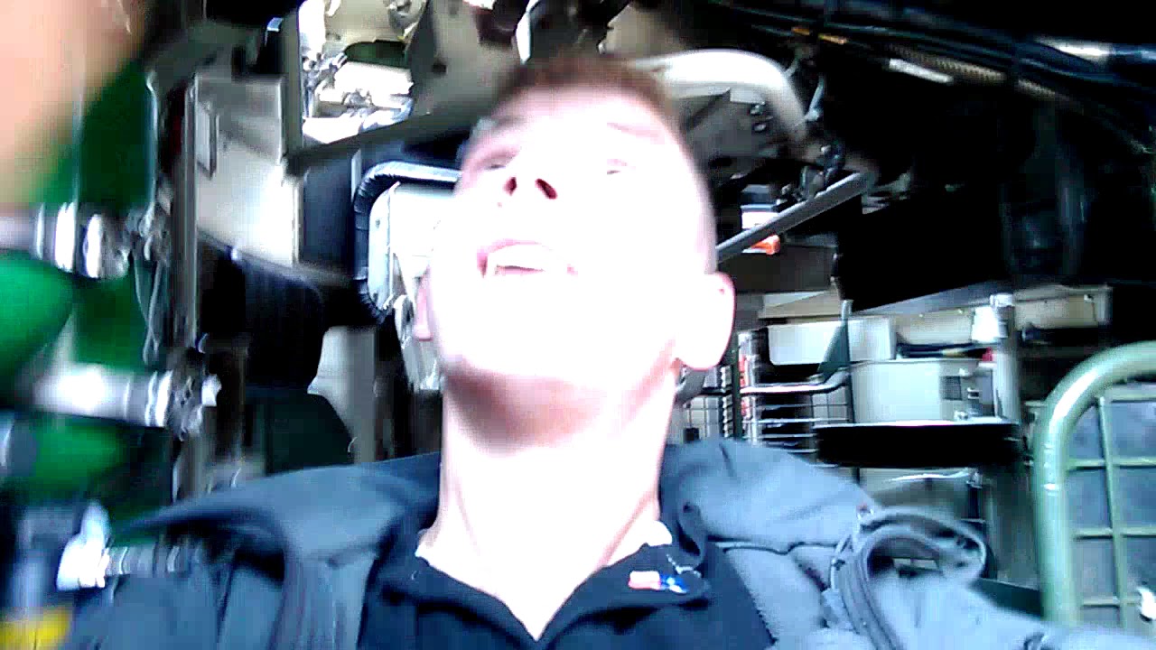 Leopard 2A4 wnętrze - YouTube