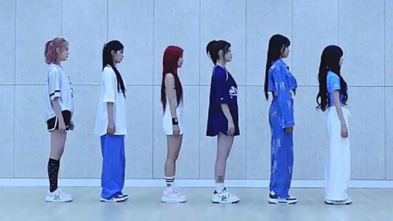 STAYC- 'Cheeky Icy Thang' dance practice [MIRRORED] - YouTube