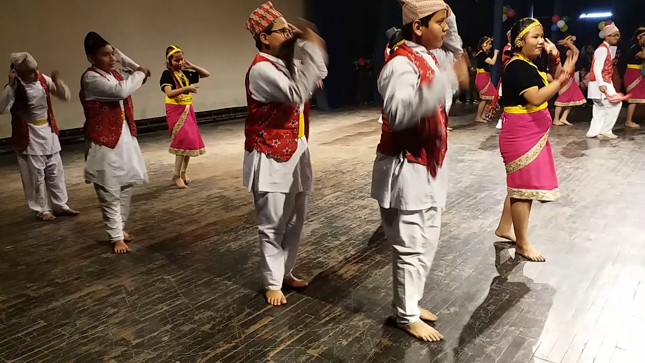 Salko Pat Ko Tapari Huni Hey Barai Cover Dance - YouTube
