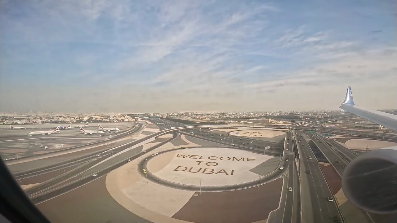 SCENIC APPROACH | FLY DUBAI B737 MAX LANDING IN DUBAI | FX334 | KHI-DXB ...