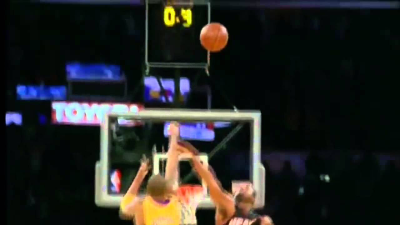 Momentum in Basketball - YouTube