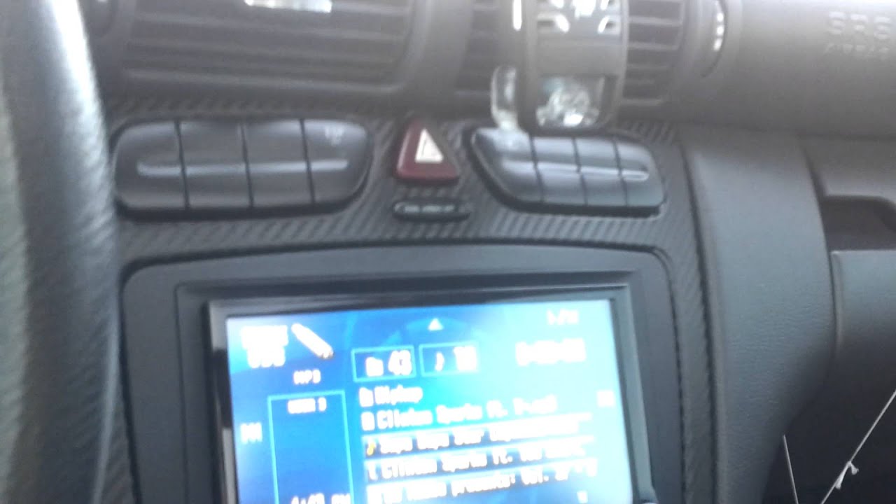 2 12" Kicker L3 With 700Watts RMS JBL Amp - YouTube