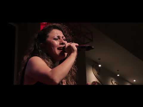 AMARANTA - MIX HUAYNOS HUANCA / EN CONCIERTO