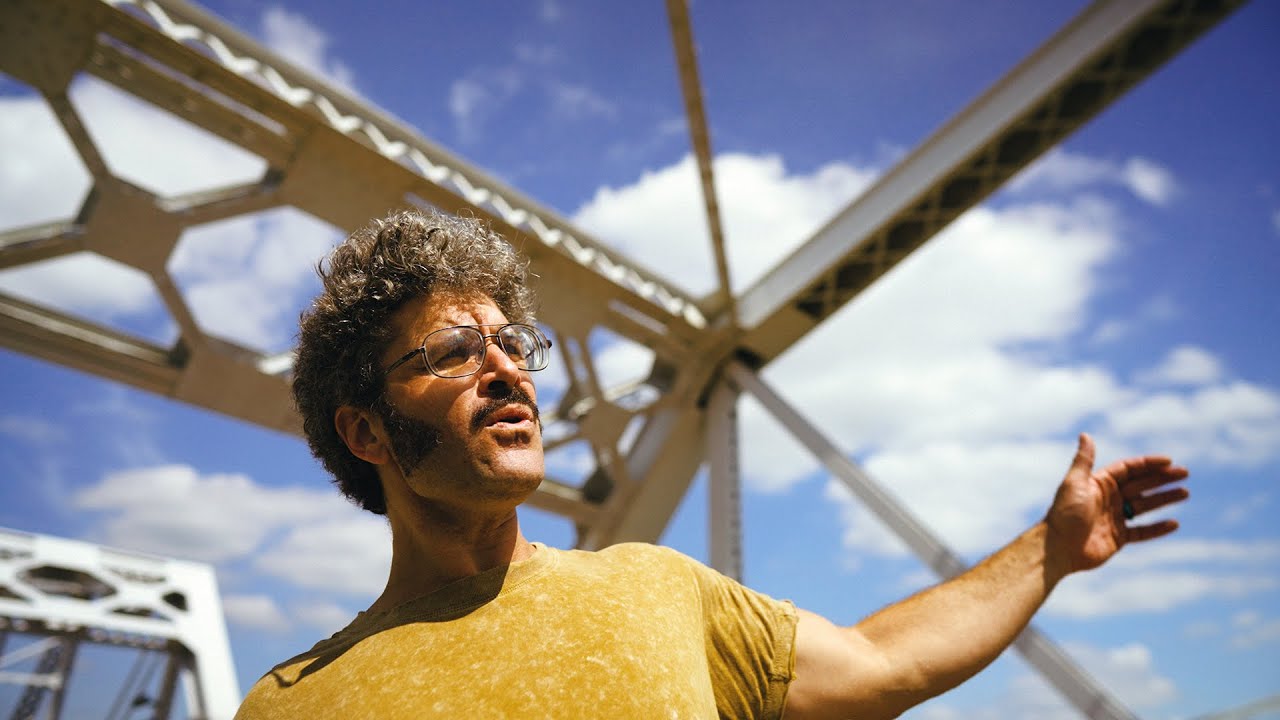 Oliver Pigott - HALLELUJAH HONEY! - YouTube