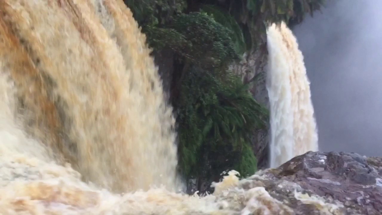 Nokan Nayan (hidden waterfall in Indonesia) - YouTube