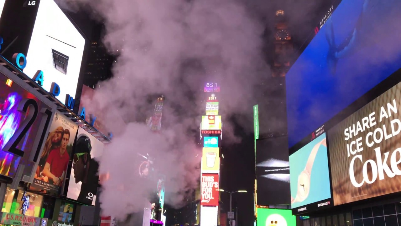 Times Square - YouTube
