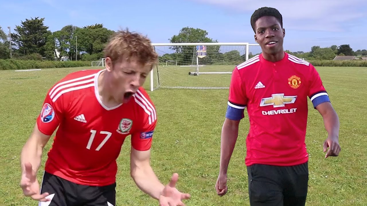 FOOTBALL CHALLENGE vs W2S - YouTube