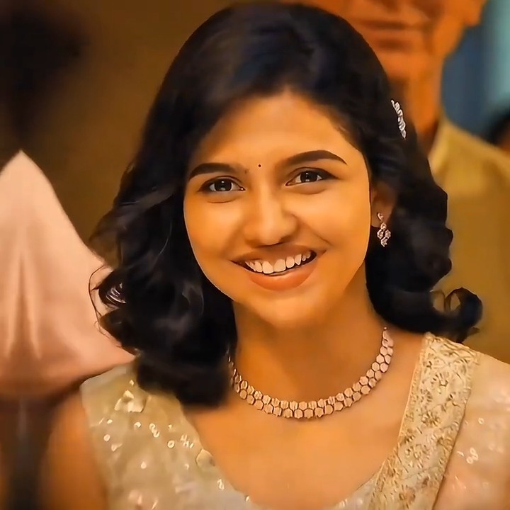 Premalu movie whatsapp status |4k status| trending love song # ...