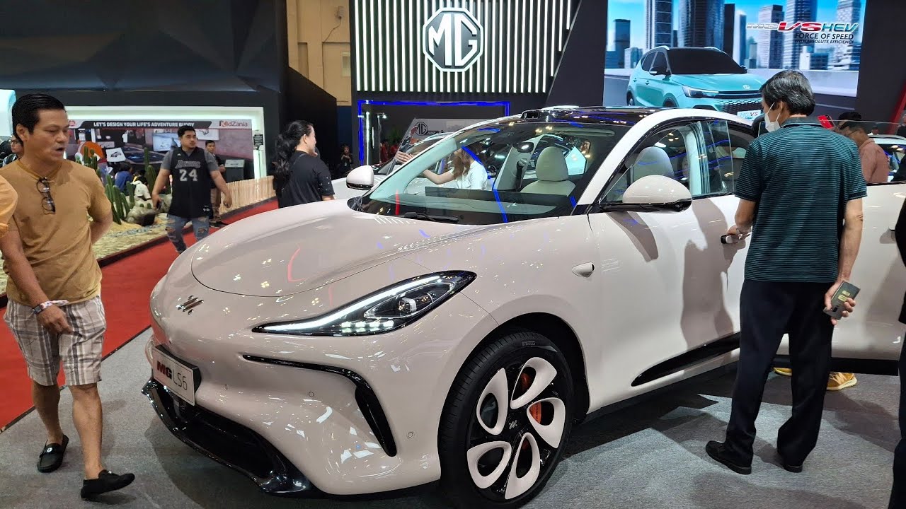 Melihat lebih dekat Mobil Listrik MG LS 6 di Pameran Otomotif GIIAS ...