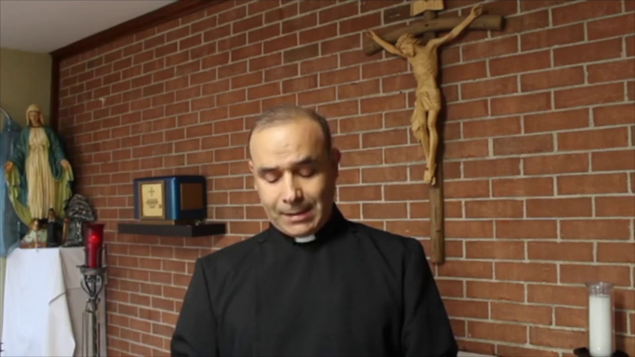 The Good Thief (Luke 23:33-43) by Father John Nahal - YouTube