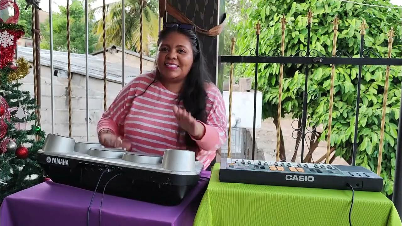 LA CUARENTONA JHONKY - PERREO PICKOTERA MILY IRIARTE - YouTube