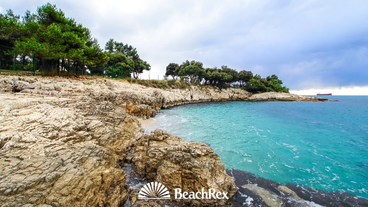 beach Stoja, Pula, Croatia - YouTube