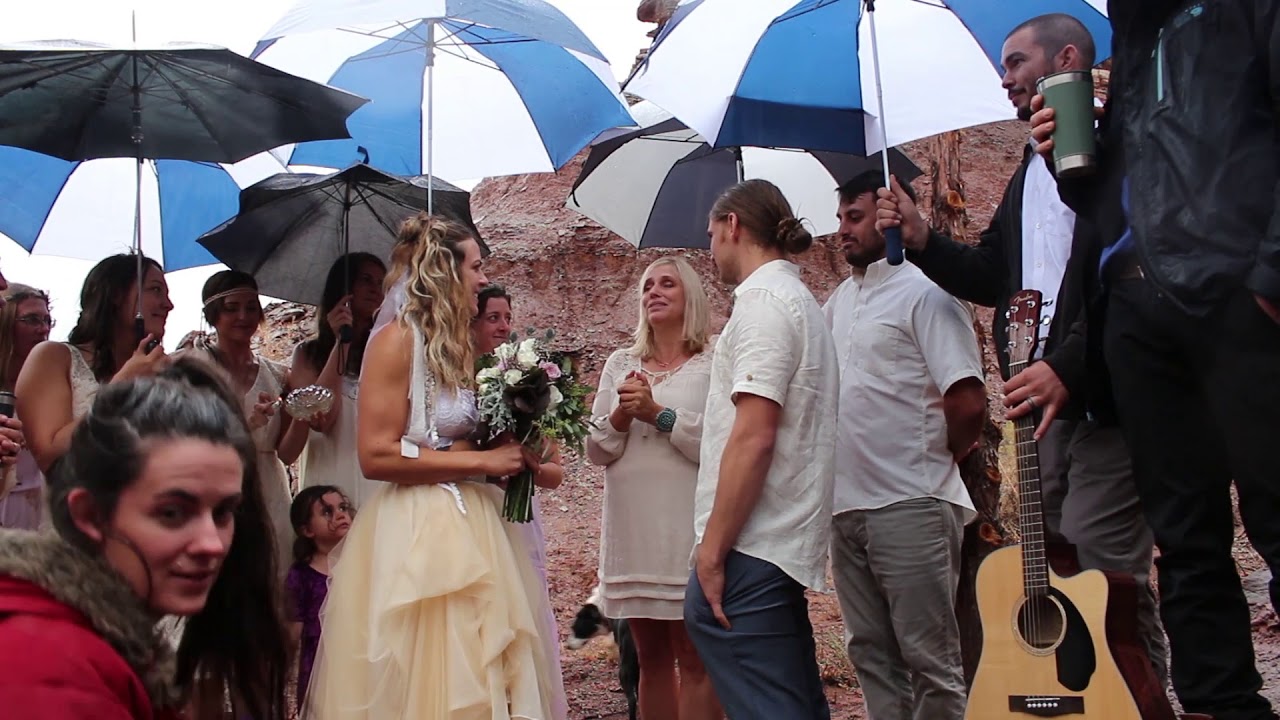 Desert party - YouTube