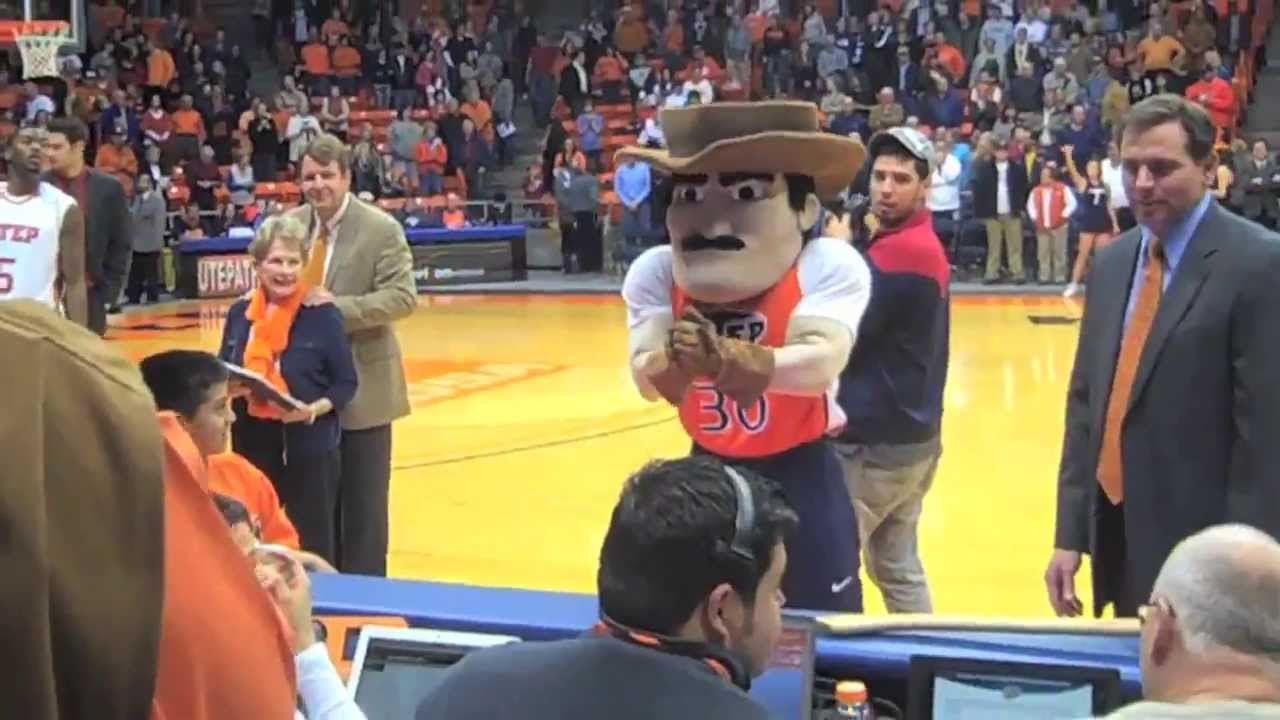 UTEP's Paydirt Pete Best Mascot in the land! - YouTube
