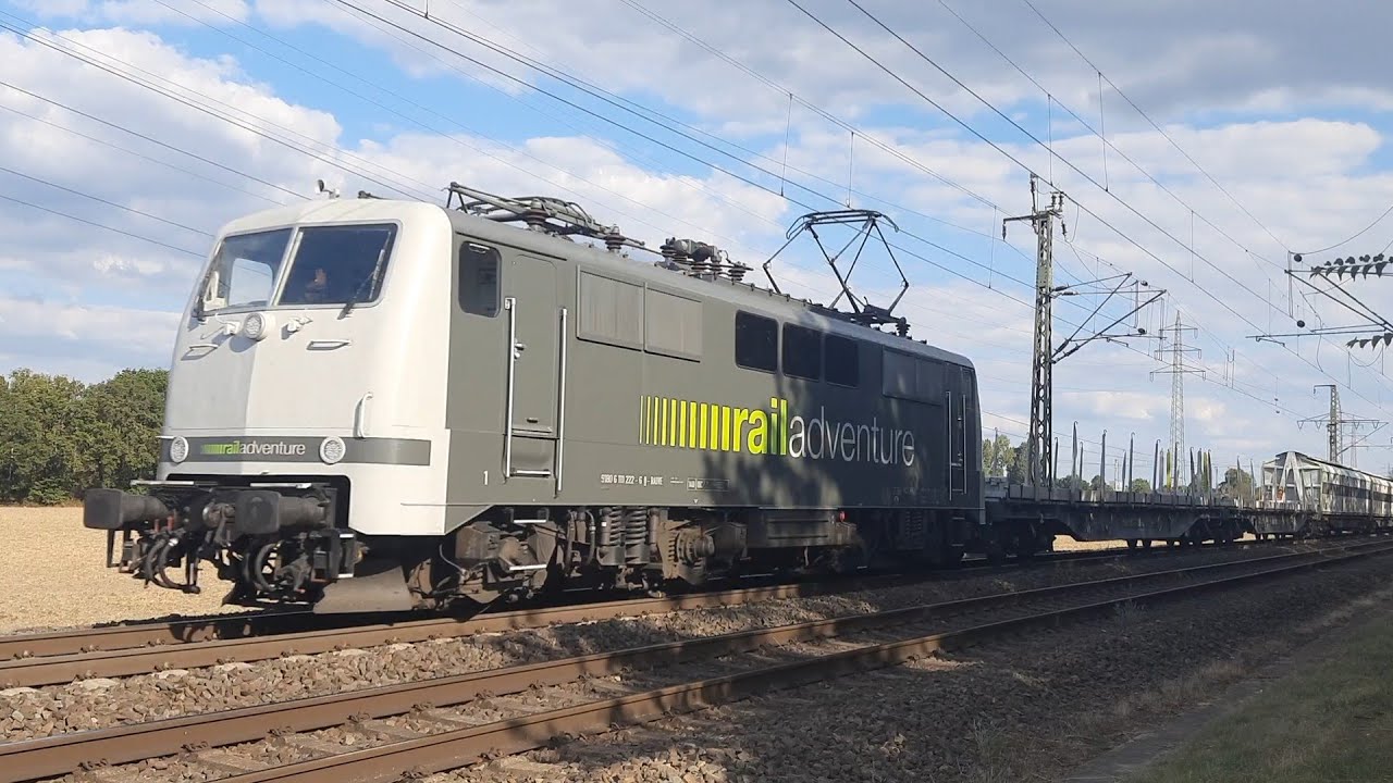 Railadventure BR 111 222-6 mit ICE 2 Wagen-Überführung - YouTube