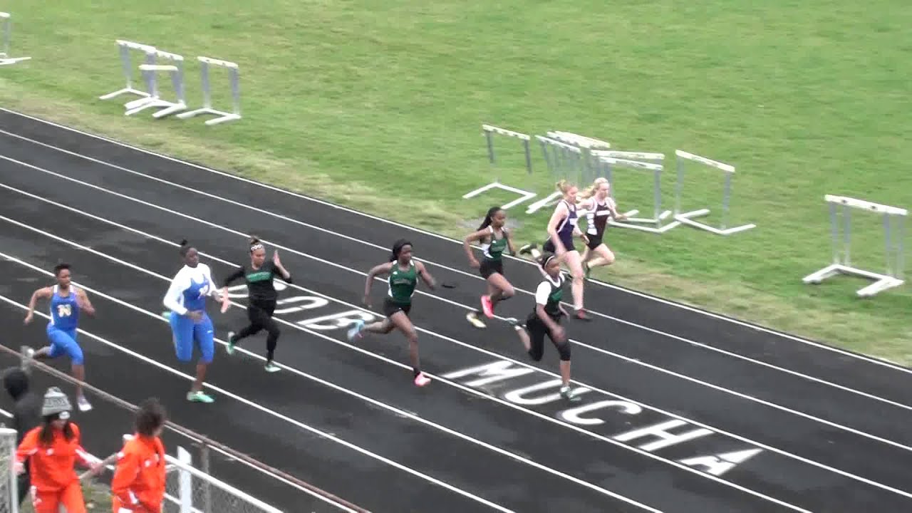 2014 MHS Track - Middletown Showdown - Girls 100m Dash - YouTube