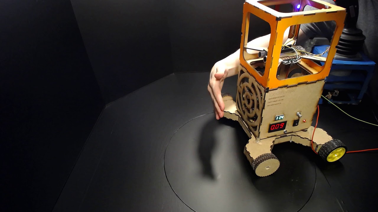 [TrollBot] Car and sensor module - YouTube