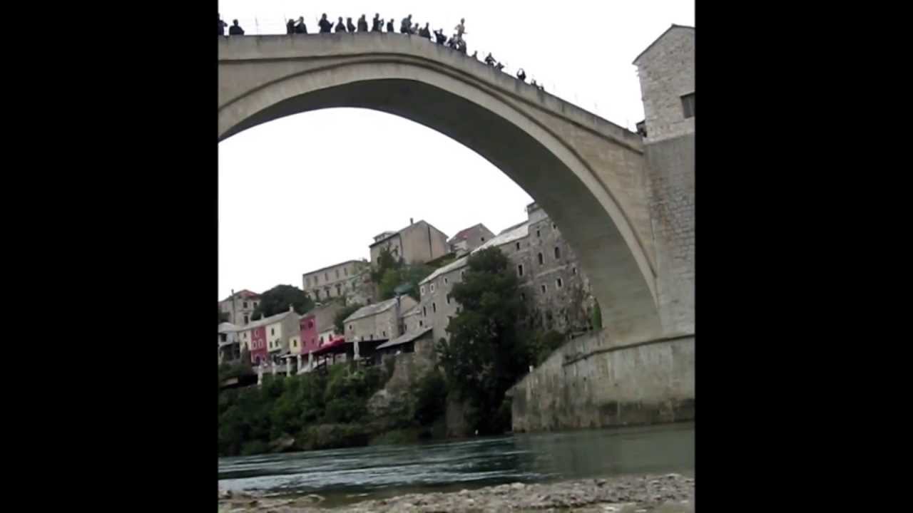 Mostar Bridge Jump, Bosnia and Herzegovina by Brandon Cox 2011 - YouTube