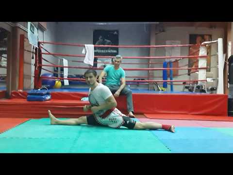 flexibilite bacak açma muaythai K1