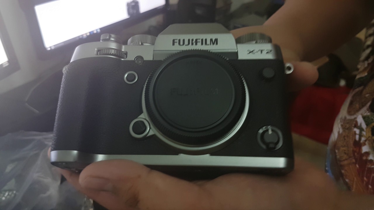 Fujifilm X-T2 Graphite Silver Unboxing - YouTube