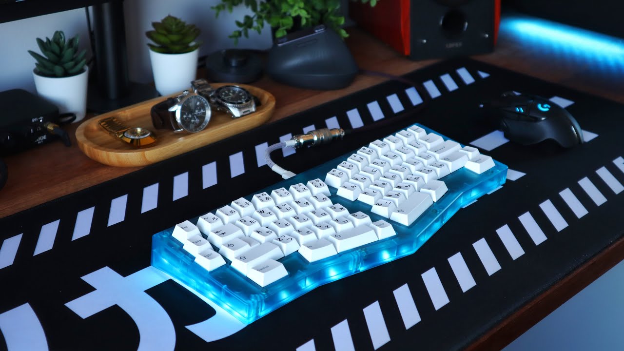 Praxis IM with Gateron Yellows Milky Top | Typing Sounds - YouTube