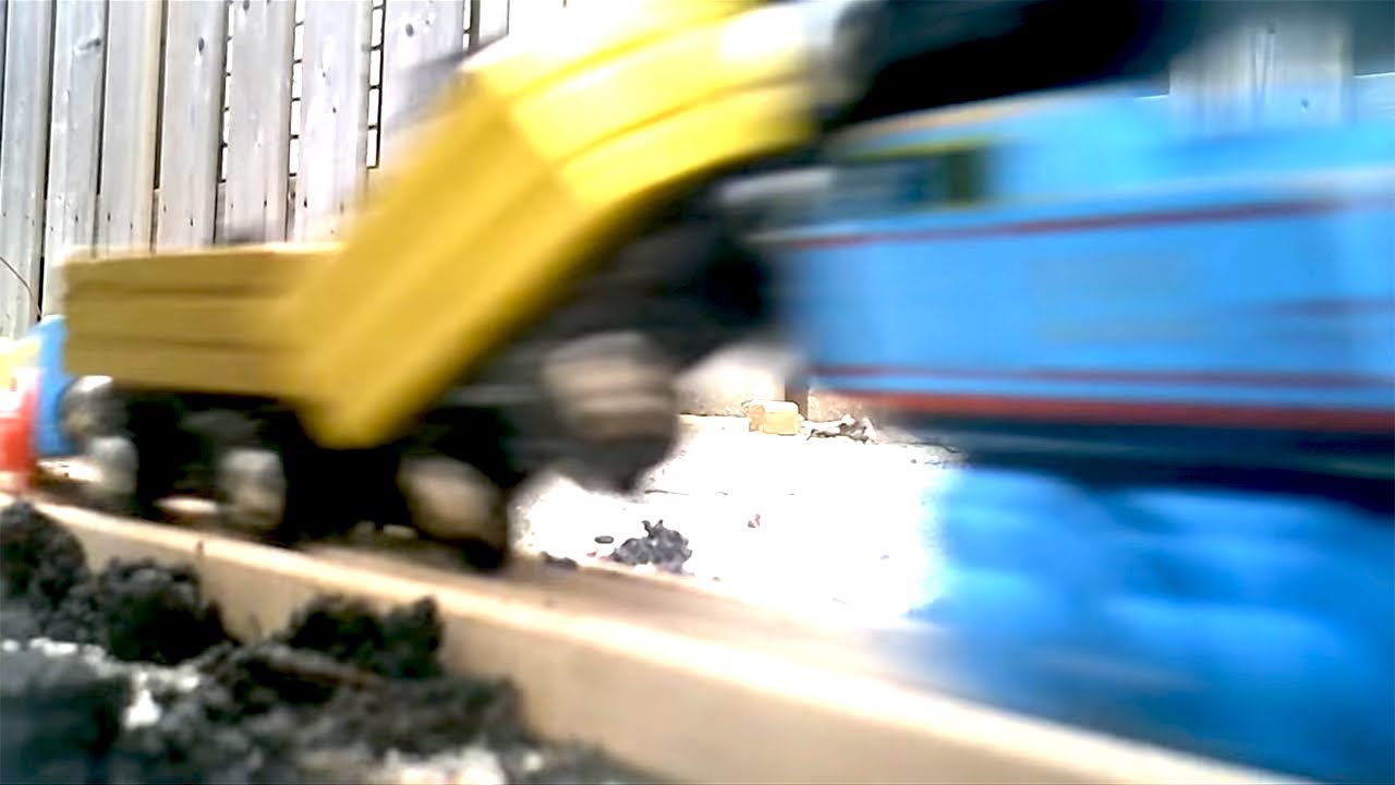 THOMAS CRASH COMPILATION (OLD) - YouTube