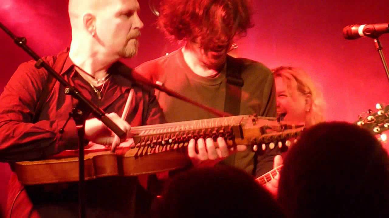 Nordman - Vandraren, live 2011 - YouTube