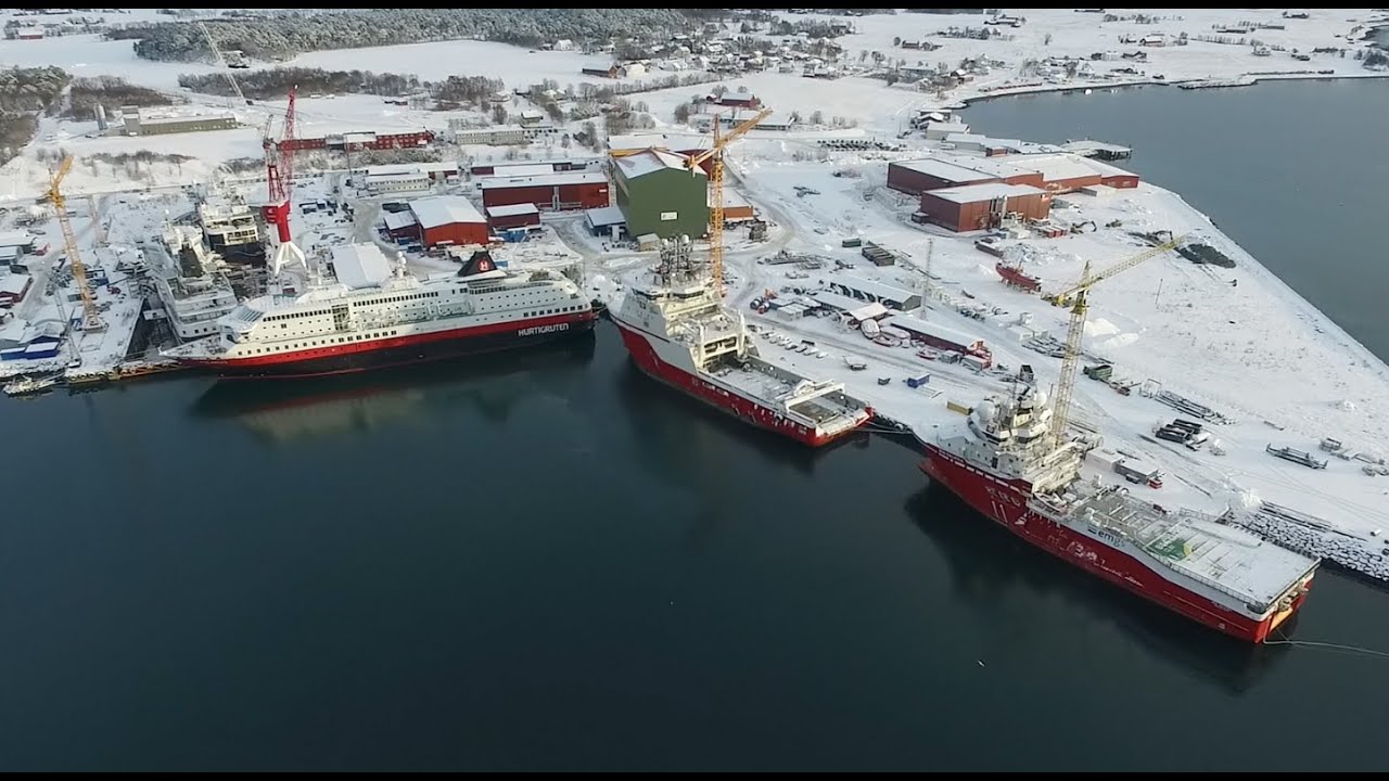Fosen Yard - Hurtigruten - Refurbishment of 90 series ship - YouTube