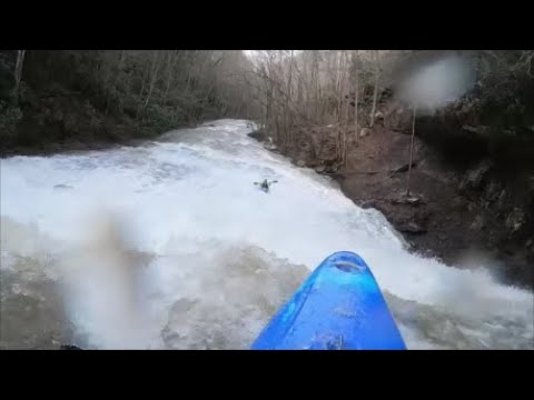 Kayaking Pinch Creek near Beckley, West Virginia level medium - YouTube