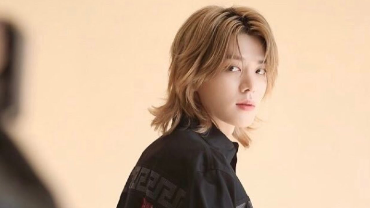 NCT Yuta & Shotaro Men’s Nonno Japanese Magazine Unboxing - YouTube