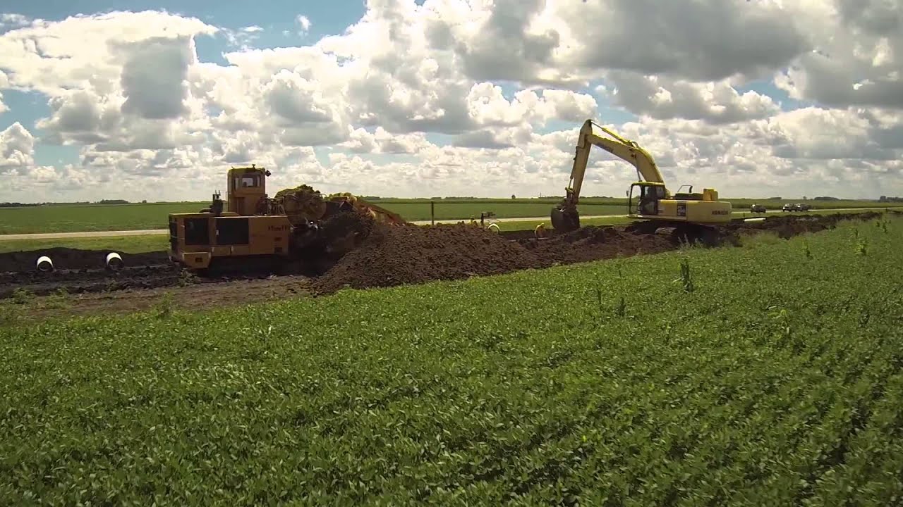 Tesmec Ladder Trencher TLM 60/60 - Minnesota - YouTube