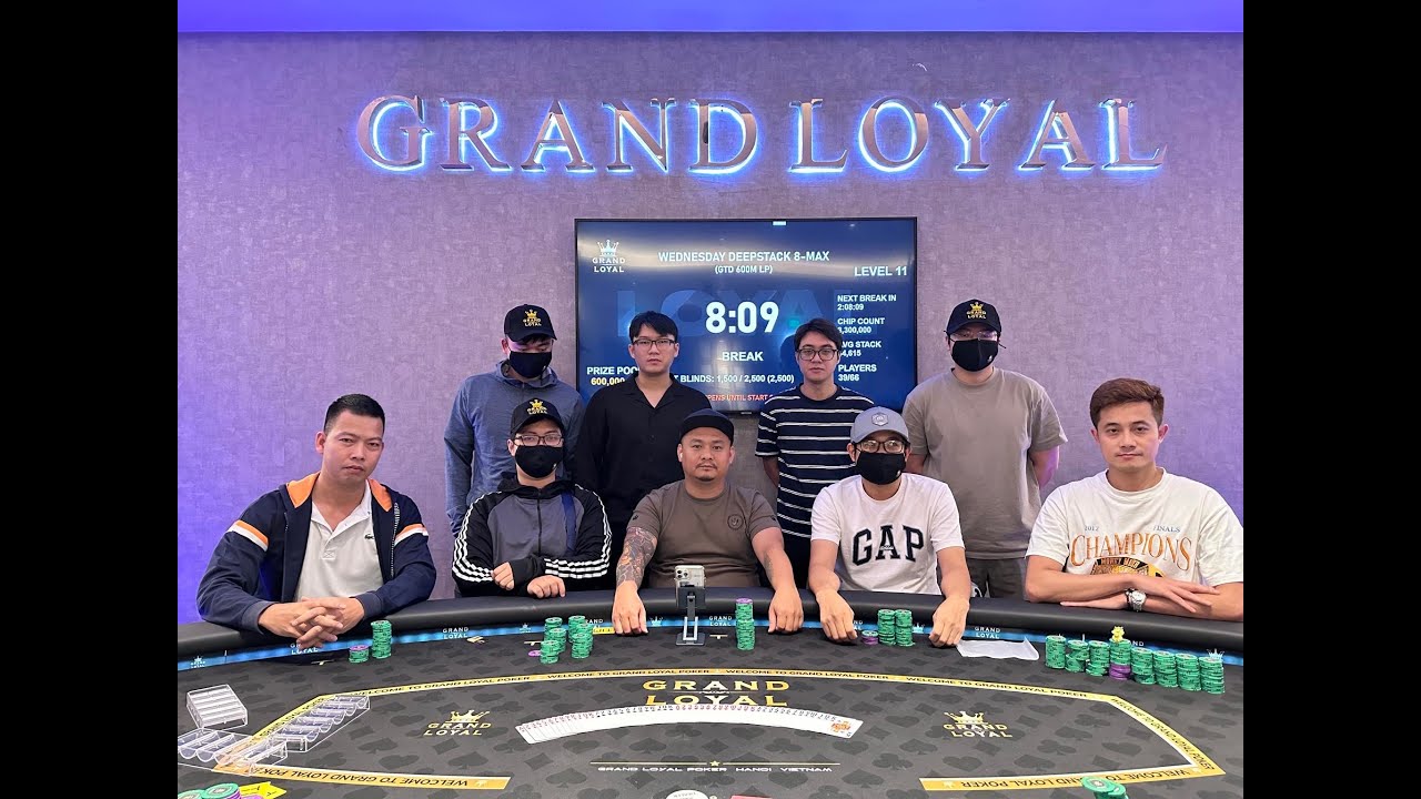 Grand Loyal Poker - Grinder Challenge - Final Table - YouTube