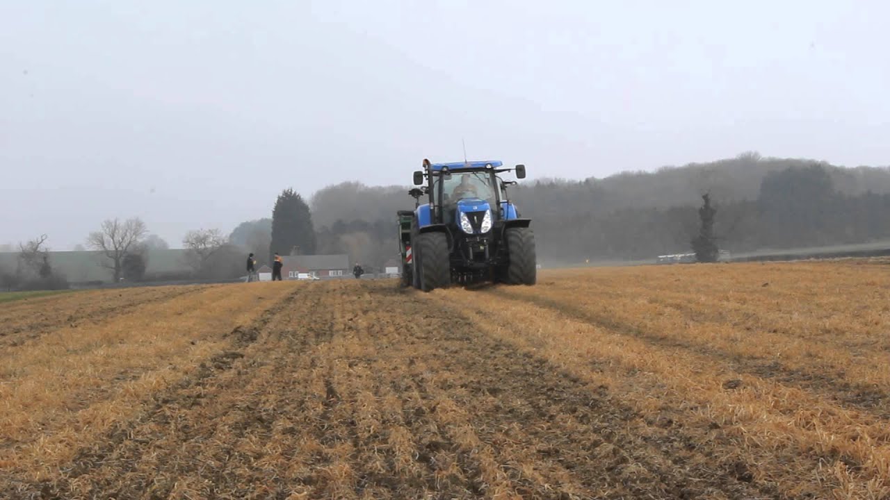 Drilling spring wheat into Black Oat & vetch cover crop 18th March 2015 ...