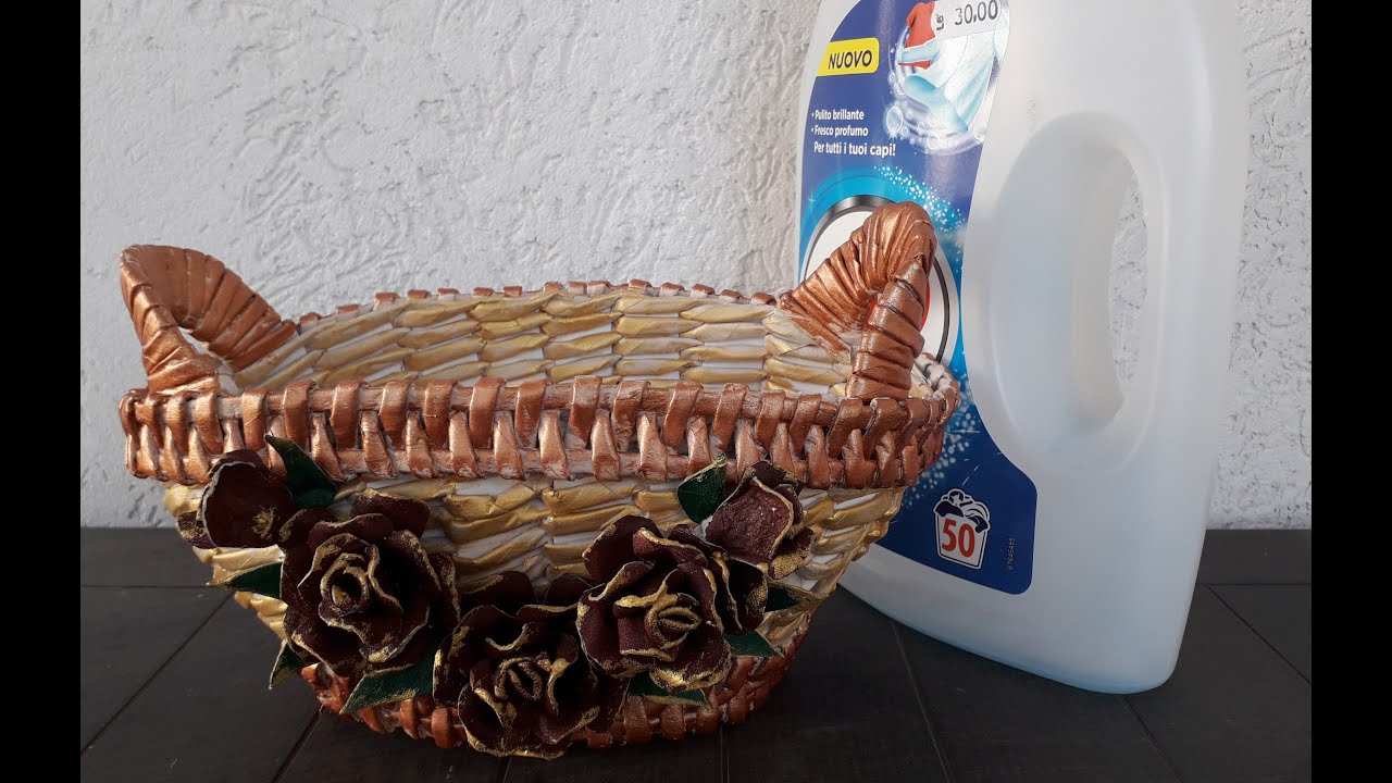 Reciclaje, cosulet din bidon plastic - Recycling, plastic basket - YouTube