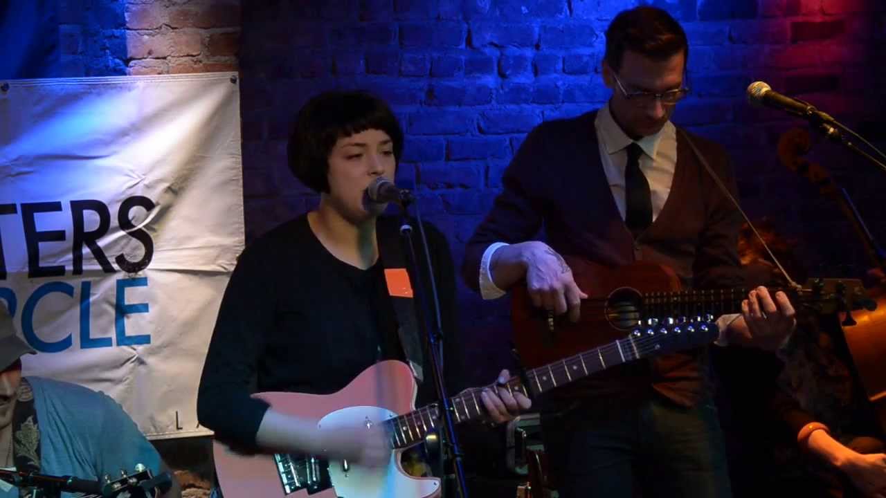 Leah Lou & The 2 Left Shoes - Come And Get Me. May 6, 2013 - YouTube