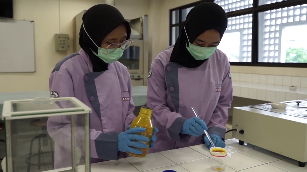 Video 3 Pembuatan Ekstrak dengan Maserasi - YouTube