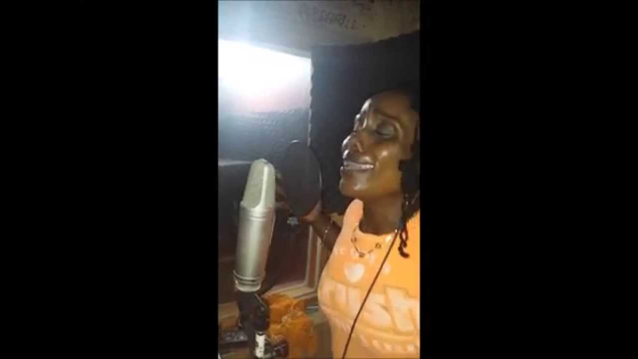 Ruffi Ann - Hot Skull - VIDEO Dubplate Killa Sound Style For Selecta ...