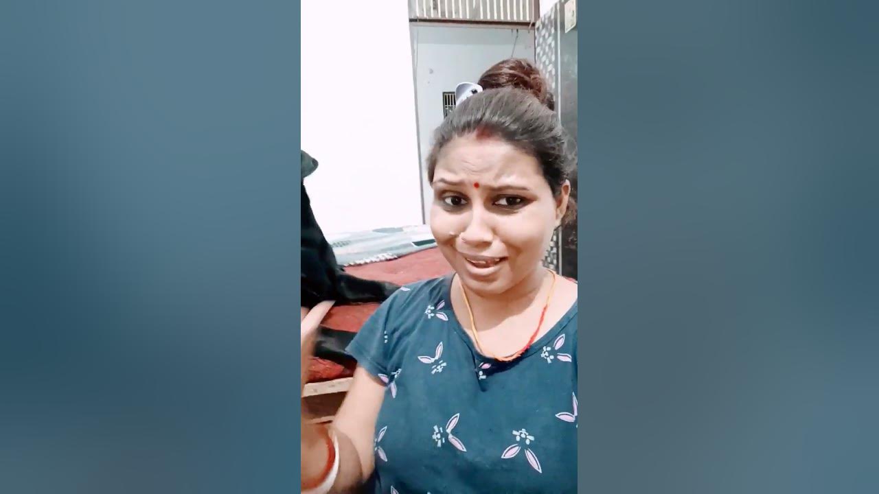 सुते जब गोद में त छोट लागे देवरा...😉😘 II #viral #bhojpuri #shortsvideo ♥♥ - YouTube