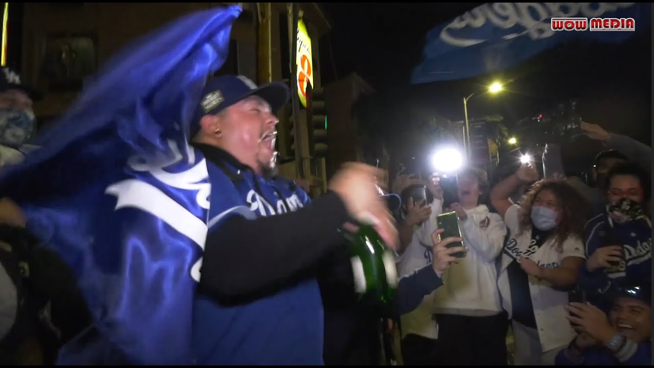 Dodger Fans Celebrate World Series Win On Sunset Blvd - YouTube