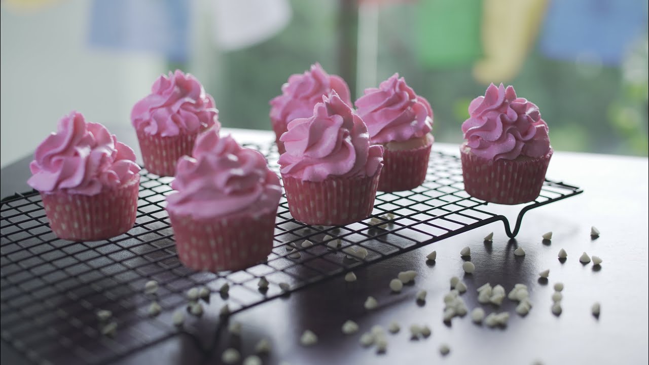 Vanilla Cupcakes with Buttercream Frosting by Riddhi Barua - YouTube