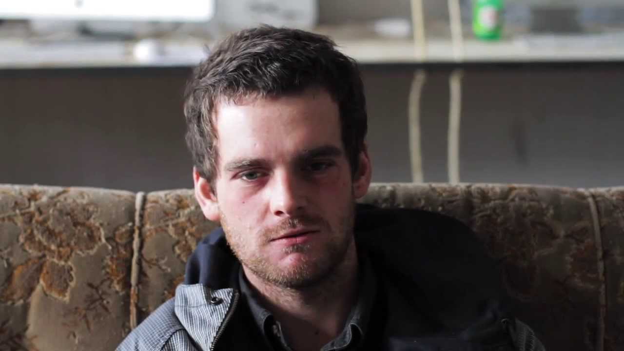 Jon Thom | Artist | Insiders Dunedin - YouTube