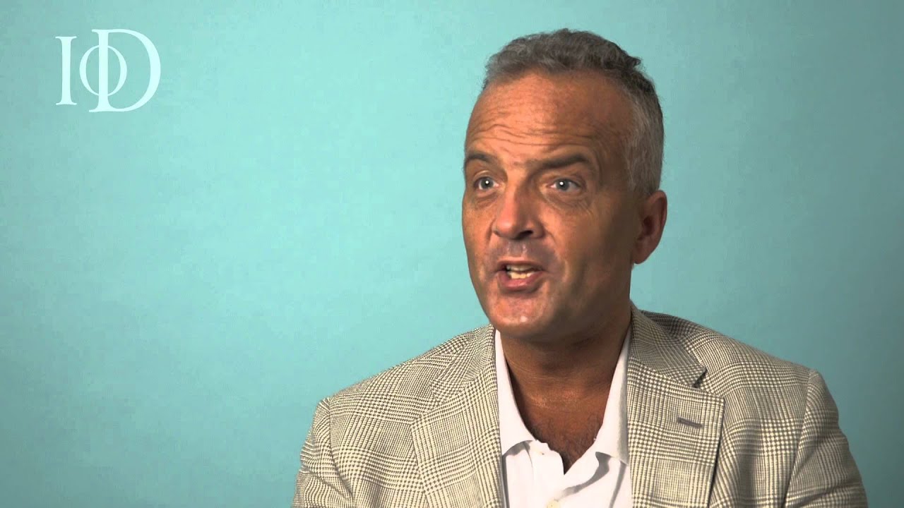 Graeme Leach on China - YouTube