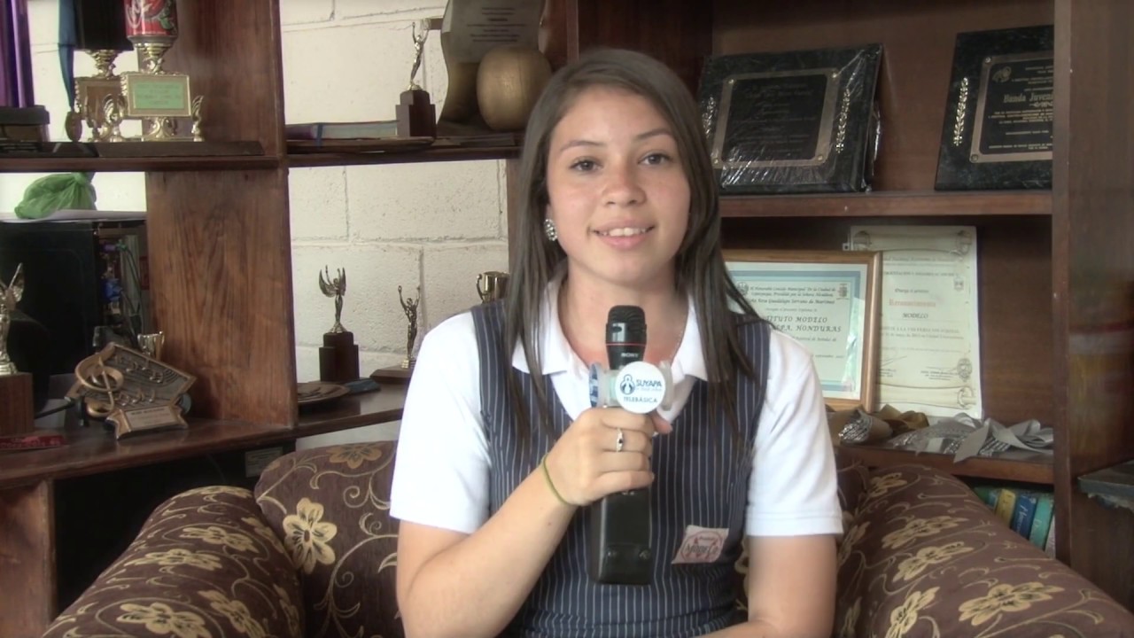 Hondureños 5 estrellas: Ana Julia Colíndres Sierra - YouTube