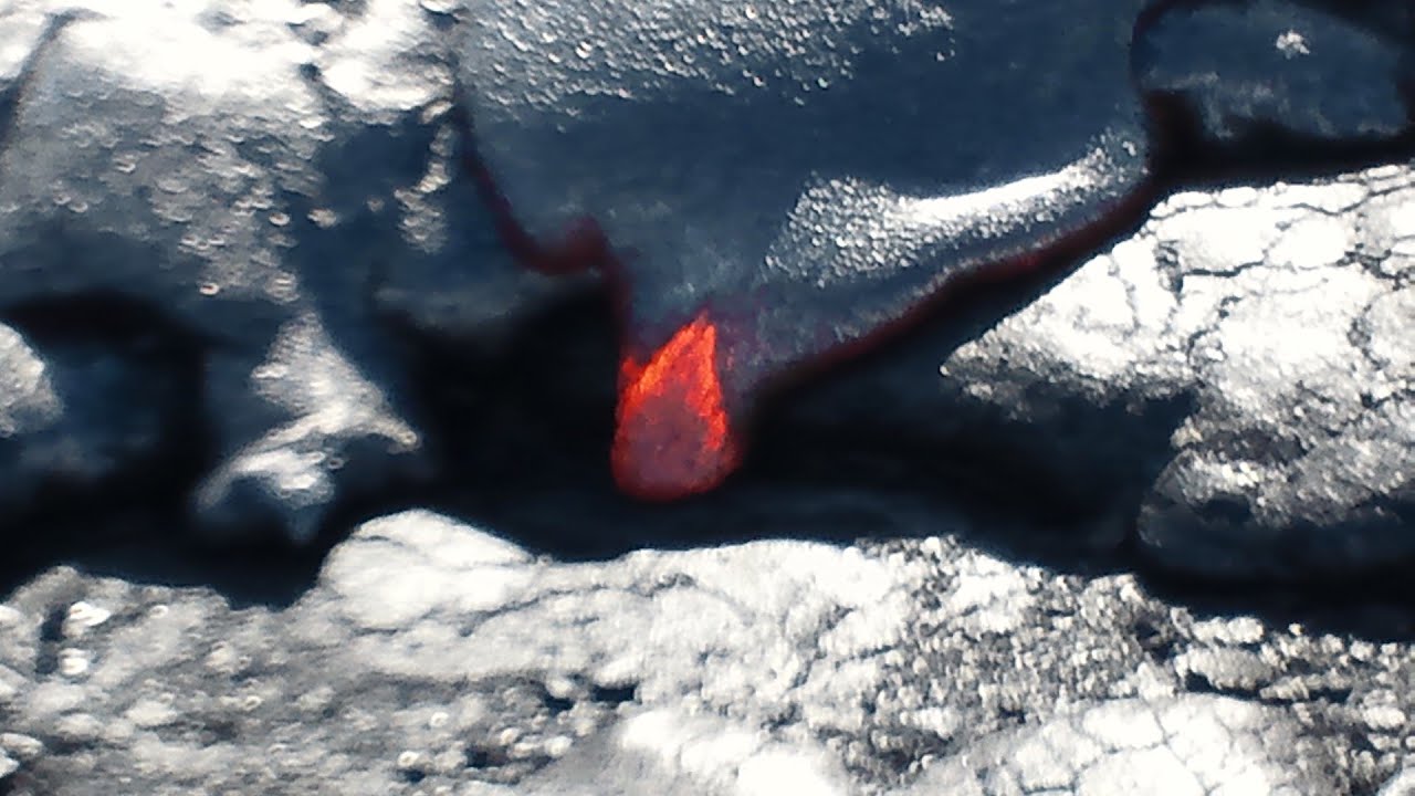 D121 Lava walk - Chain of Crators Road🚶 - YouTube