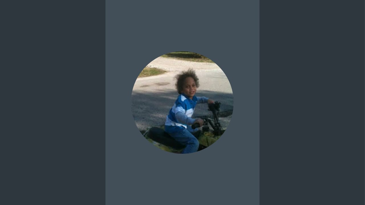 adrius is live! - YouTube